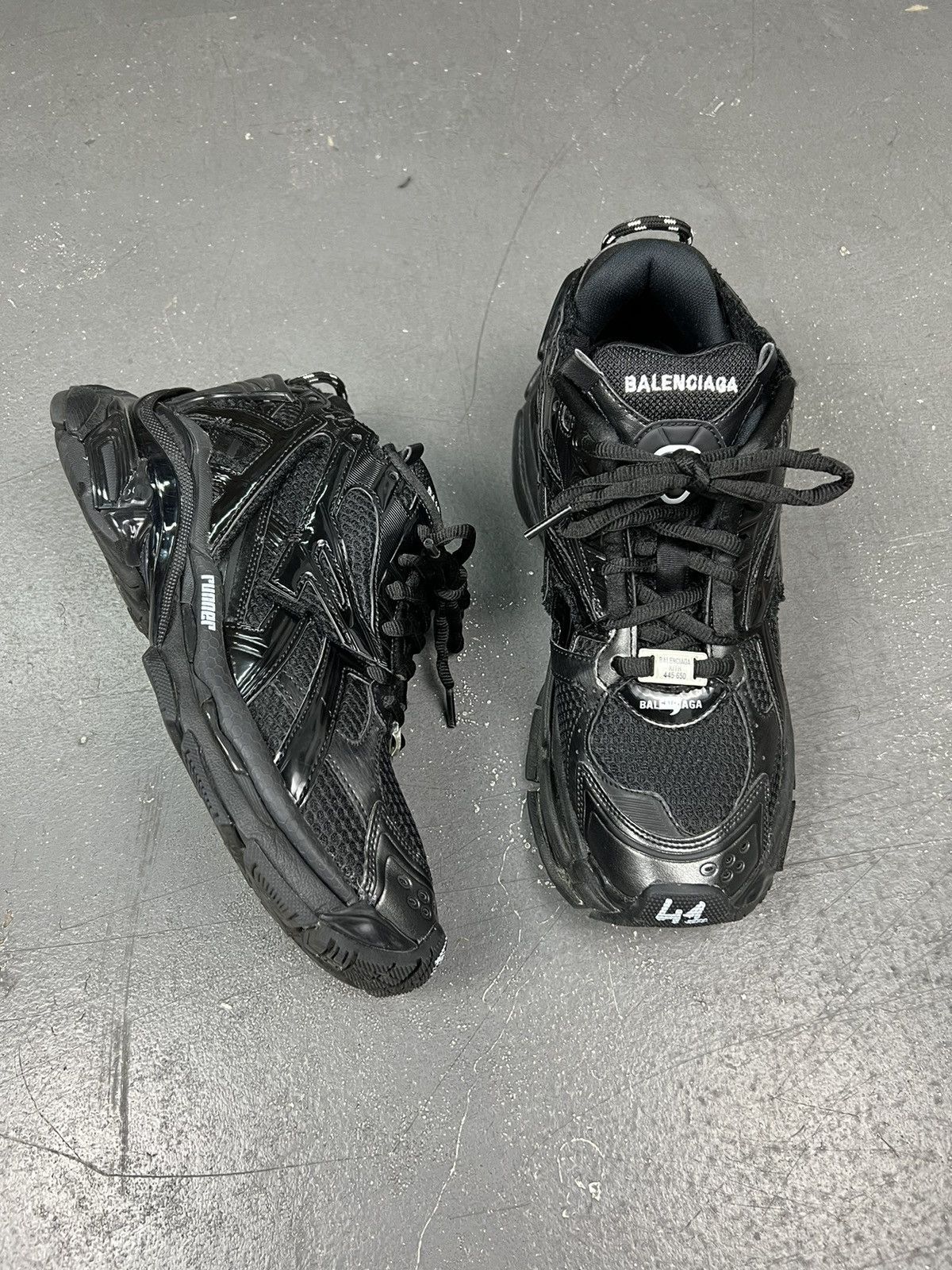 Balenciaga × Kith Balenciaga Runner Kith Exclusive Size 41 | Grailed