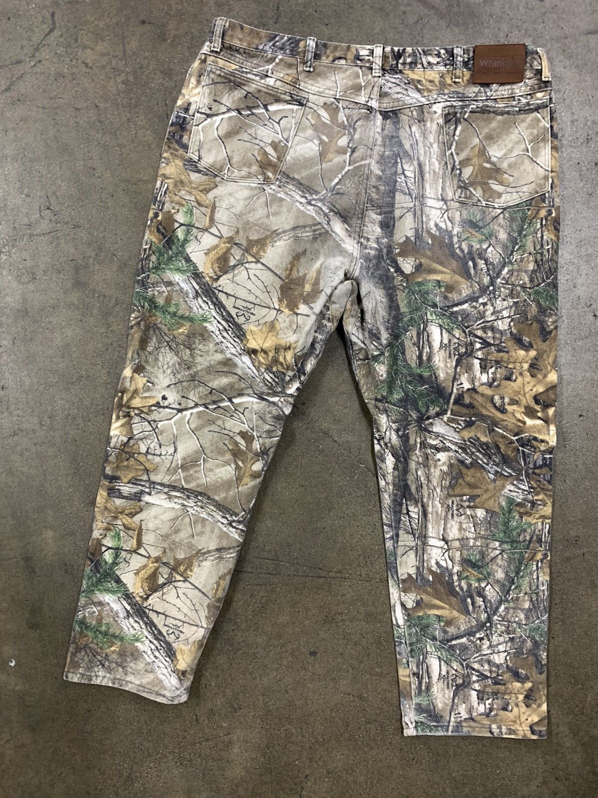 Streetwear × Vintage × Wrangler Vintage Wrangler RealTree Jeans 42x30 ...