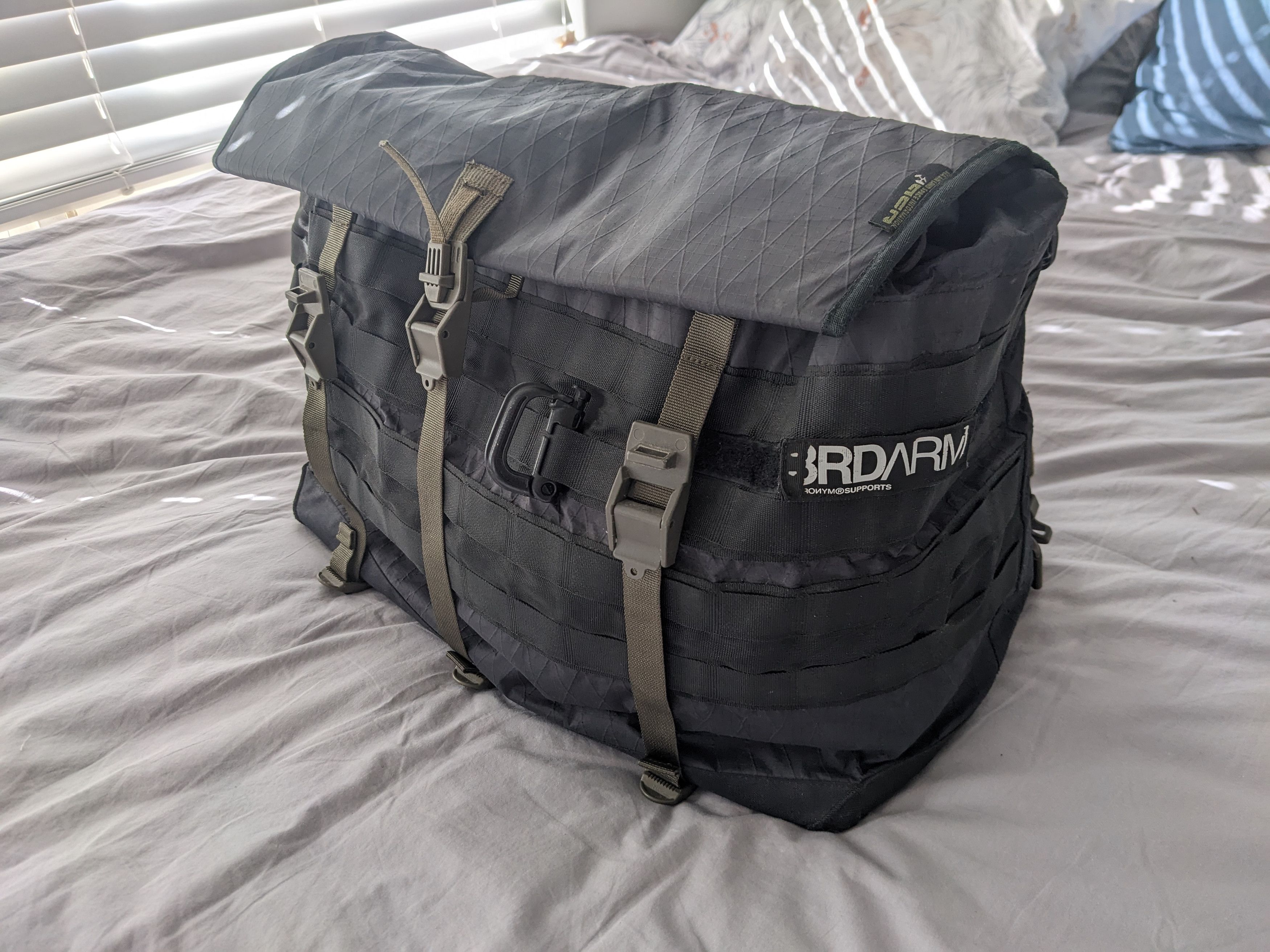 Acronym ACRONYM 3A-6TS 3rd Arm messenger bag | Grailed