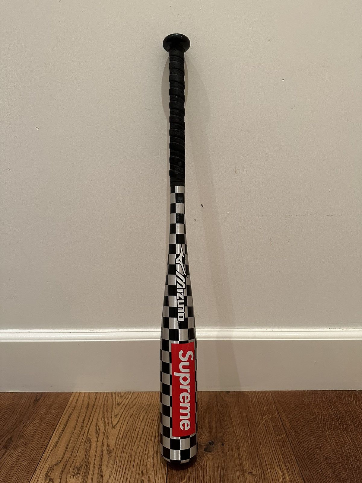 Supreme Supreme x Mizuno Baseball Bat | Grailed