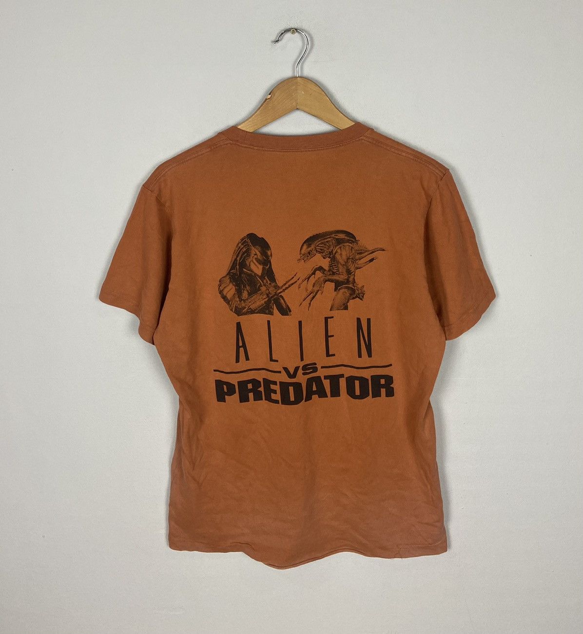 Uniqlo 🔥Alien Vs Predator Movie Tee | Grailed