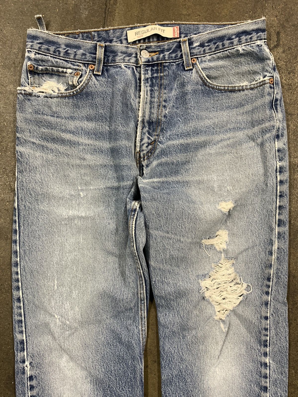Vintage Vintage Levi’s Heavy Distressing Jeans 35x31 | Grailed