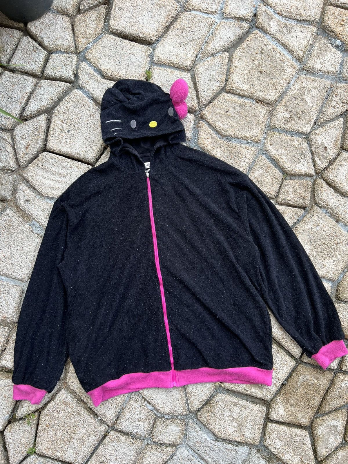 Designer × Japanese Brand × Streetwear 🔥Rare Black Pink Hello Kitty ...