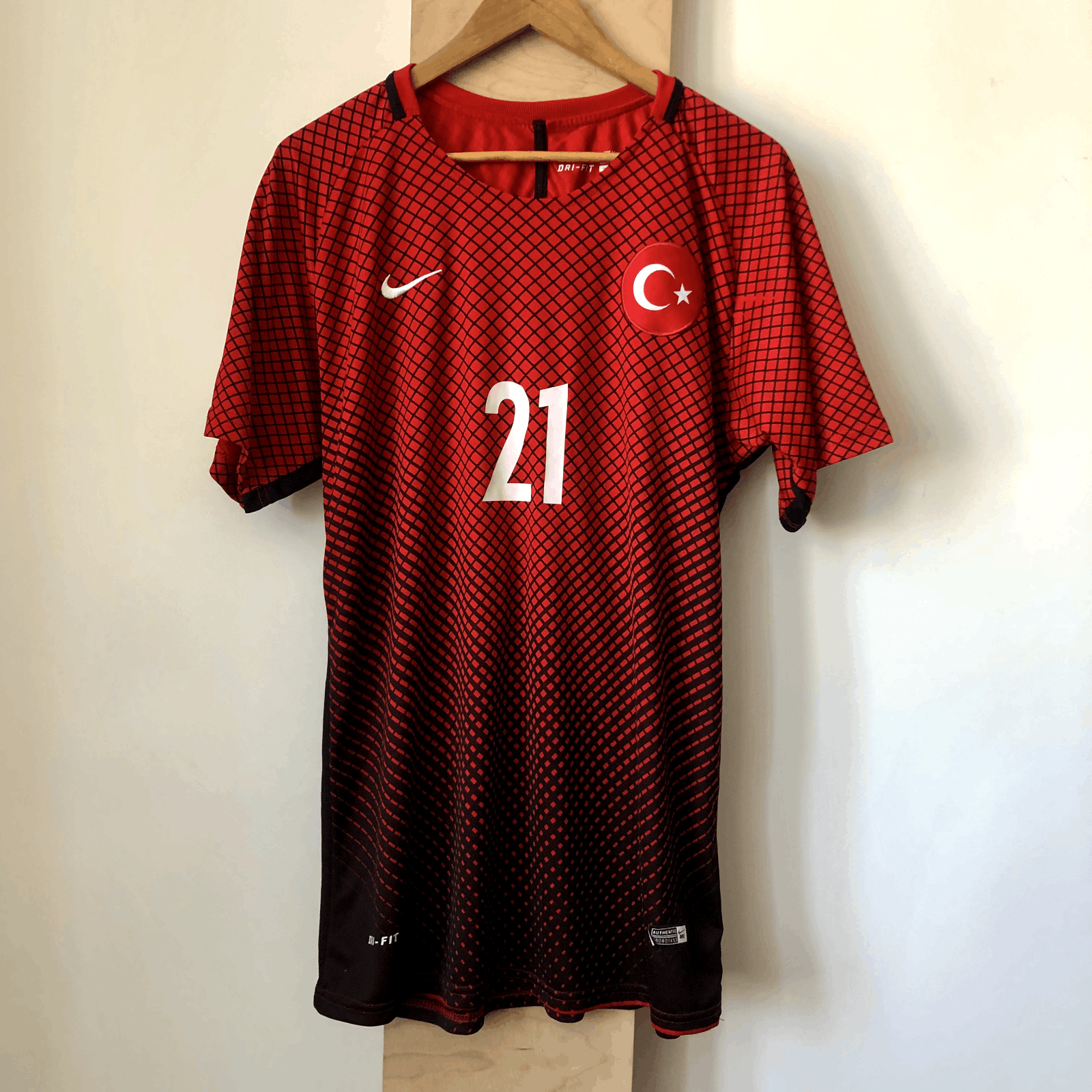 Nike Turkey Football Shirt - NIKE Dri Fit - Emre Mor 21 Size XXL | Grailed