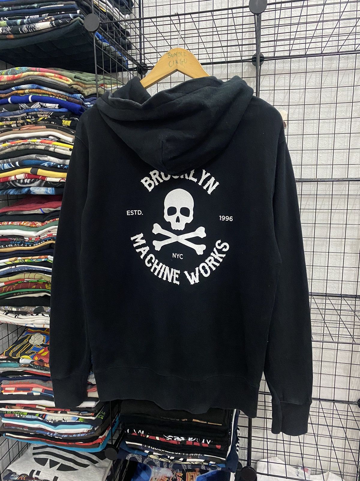 Brooklyn Machine Works × Uniqlo BEOOKLYN MACHINE WORKS x UNIQLO BIG ...