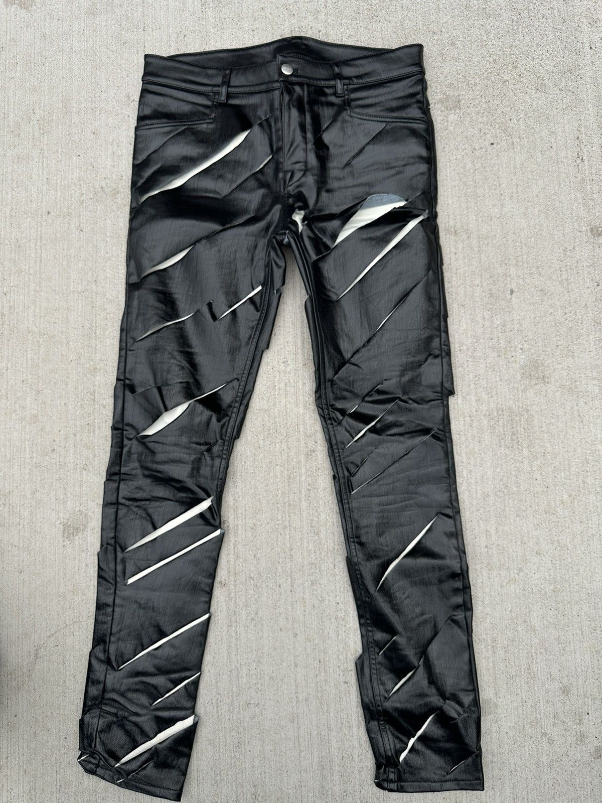 Rick Owens × Rick Owens Drkshdw Rick Owens Gethsemane ripped denim ...