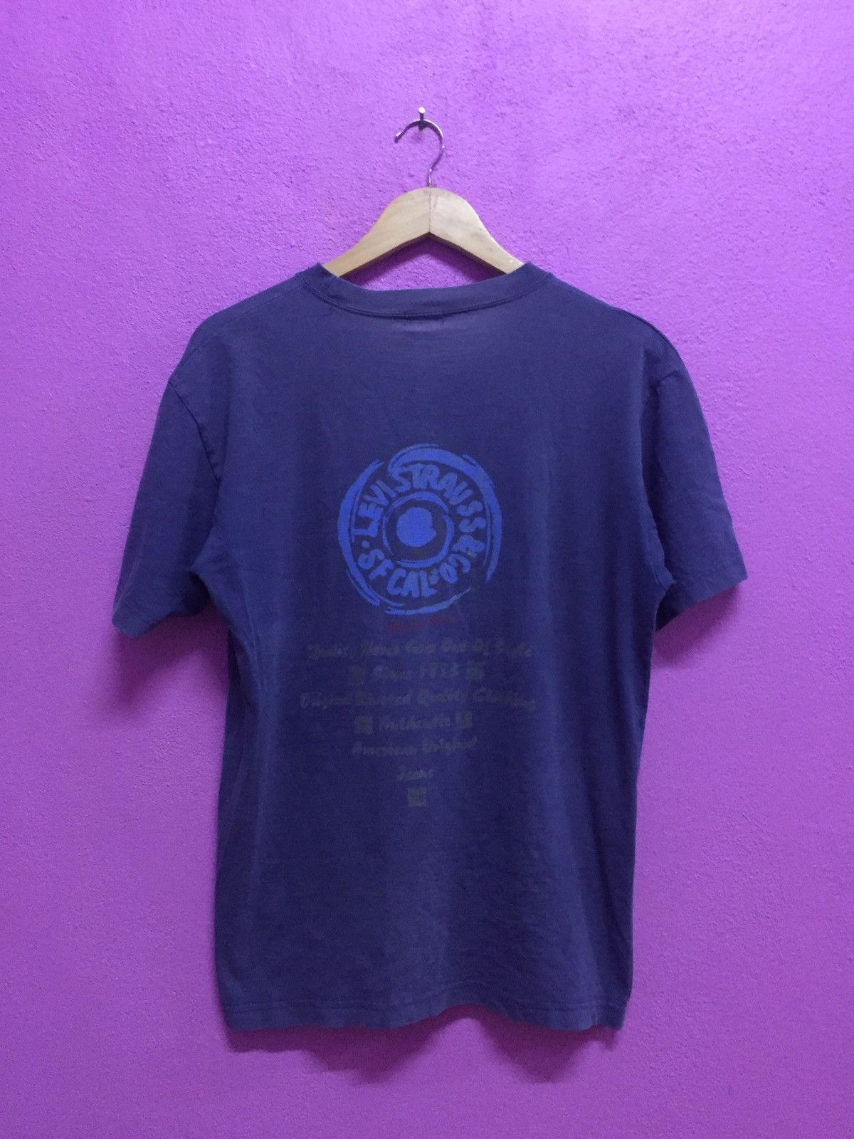 Levi's Levis Strauss & Co. T-Shirts | Grailed