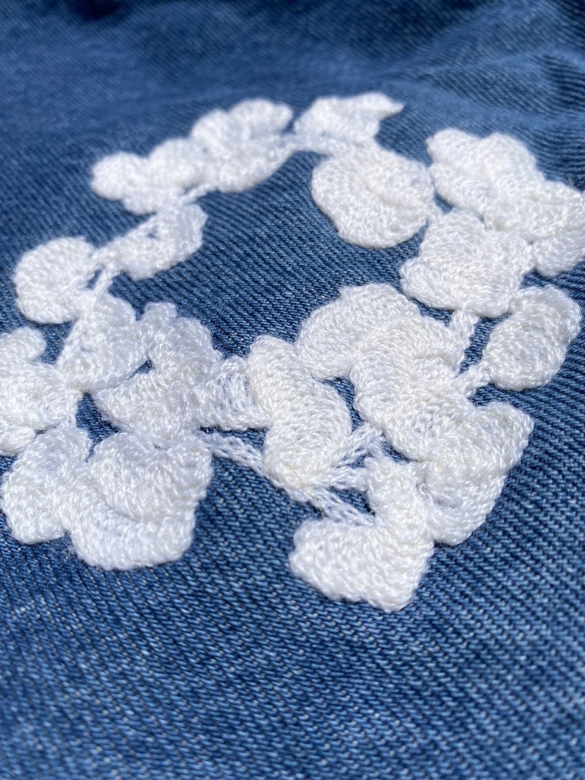 DENIM TEARS Denim Tears THE COTTON WREATH CHAIN STITCHED INDIGO WASH ...