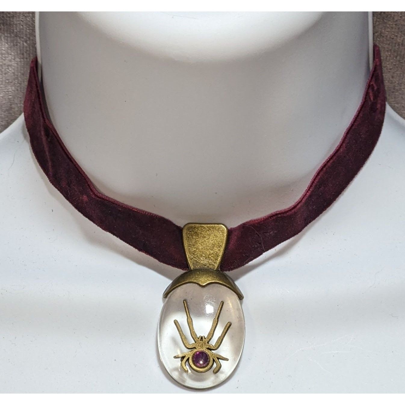 Disney Mary Sanderson Spider Choker Necklace | Grailed
