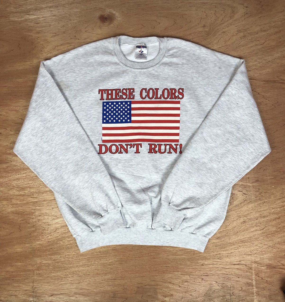 American Classics × Vintage Vintage THESE COLORS DON'T RUN Spellout ...