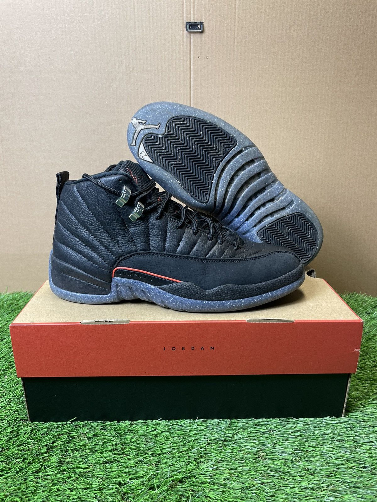 Jordan Brand Jordan 12 Utility Sz 10 Used | Grailed