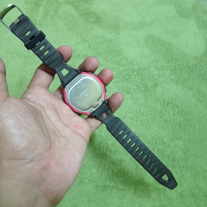 Seiko RETRO Vintage Seiko Digital (S611-00A0), Rare Watch | Grailed