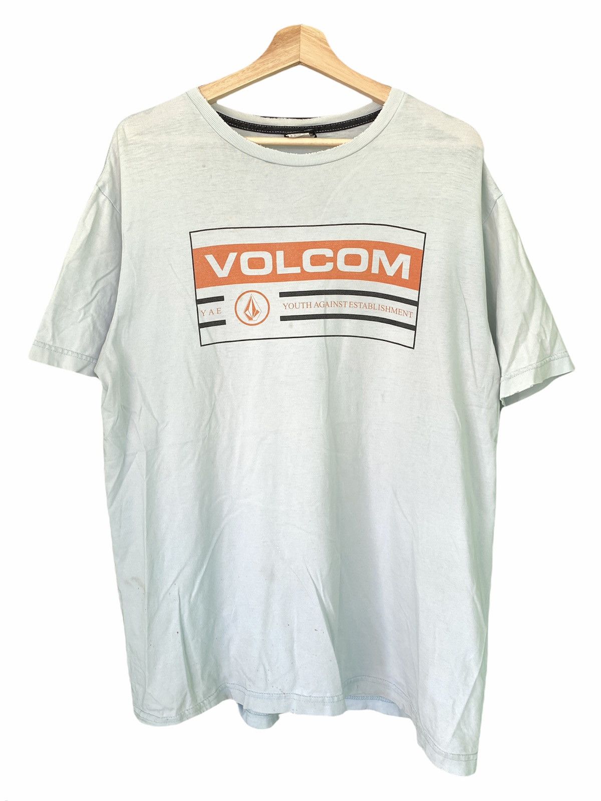 Vintage Vintage 2000s Volcom THRASHED | Grailed