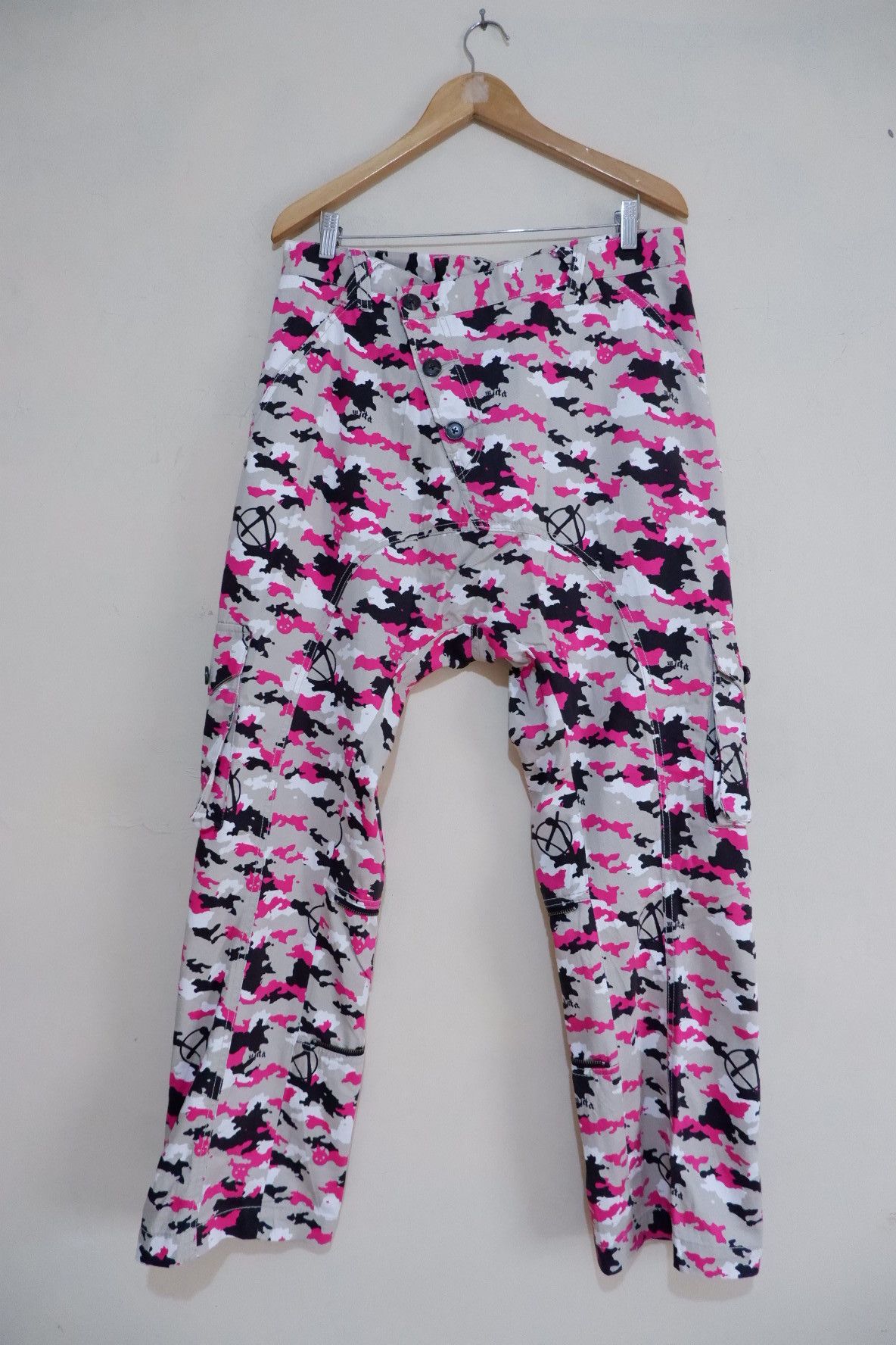 PPFM PPFM Anarchy Camo Cargo Pants | Grailed