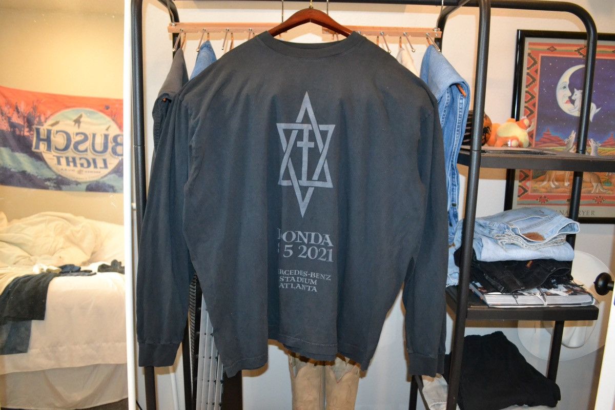 Kanye West Kanye West Donda Tour tee Mercedes Stadium Size XXL | Grailed