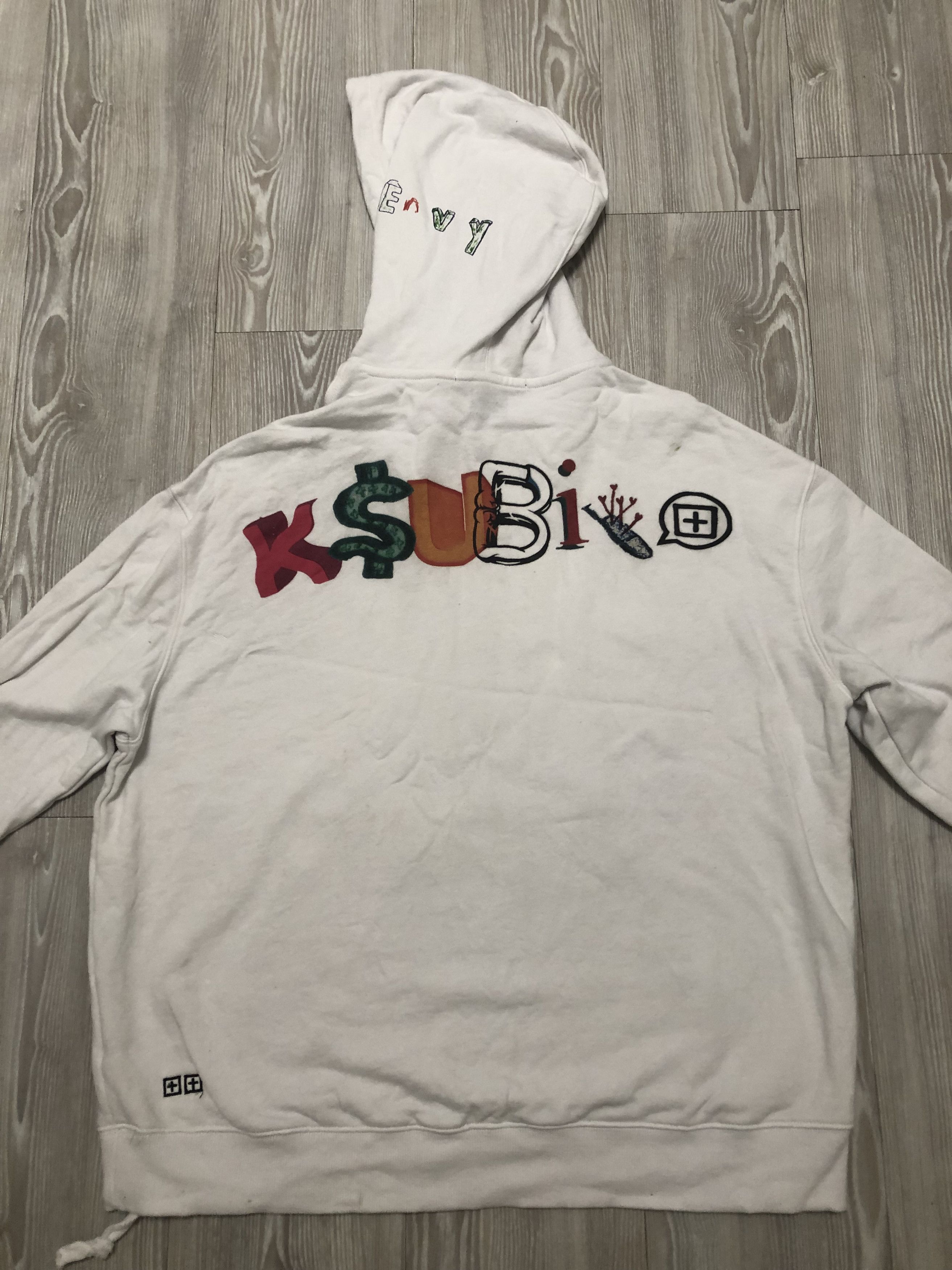 Ksubi KSUBI X HIDJI WORLD ENVY BIGGIE WHITE HOODIE | Grailed Ksubi KSUBI X HIDJI WORLD ENVY BIGGIE WHITE HOODIE | Grailed