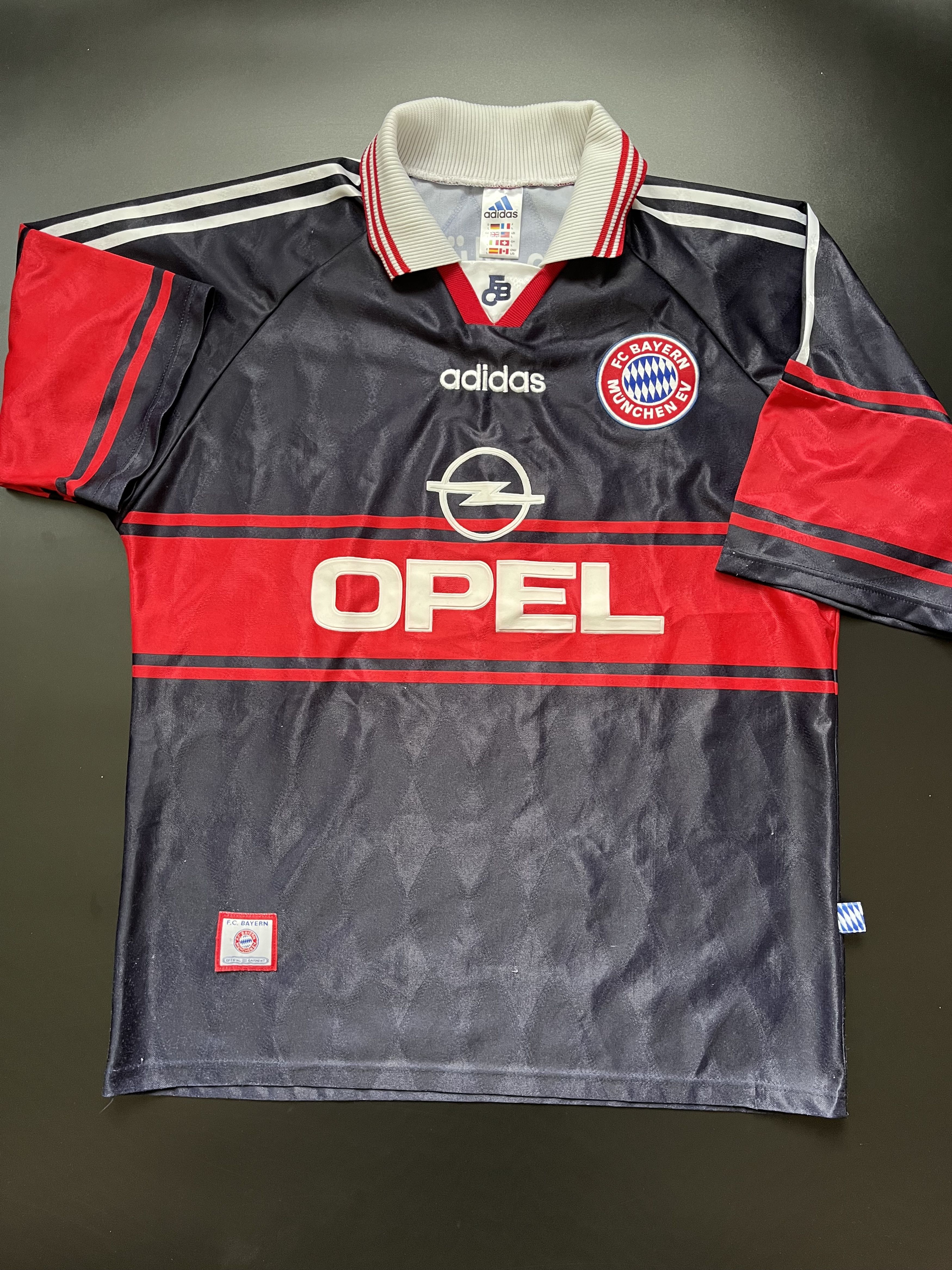 Adidas × Vintage Bayern Munich 90s vintage Opel football kit | Grailed