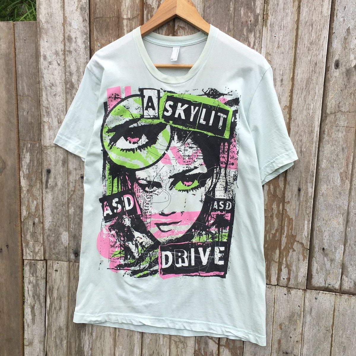 Alternative × Band Tees × Vintage Faded A Skylit Drive American post ...