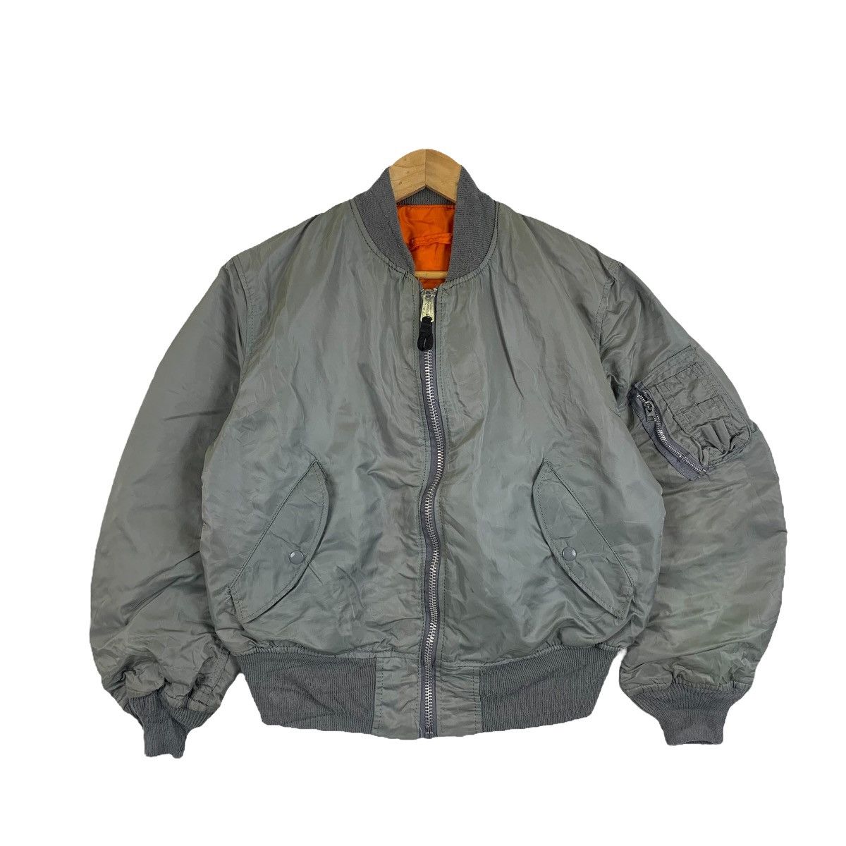 Alpha Industries × Made In Usa × Vintage ALPHA INDUSTRIES Made In Usa ...