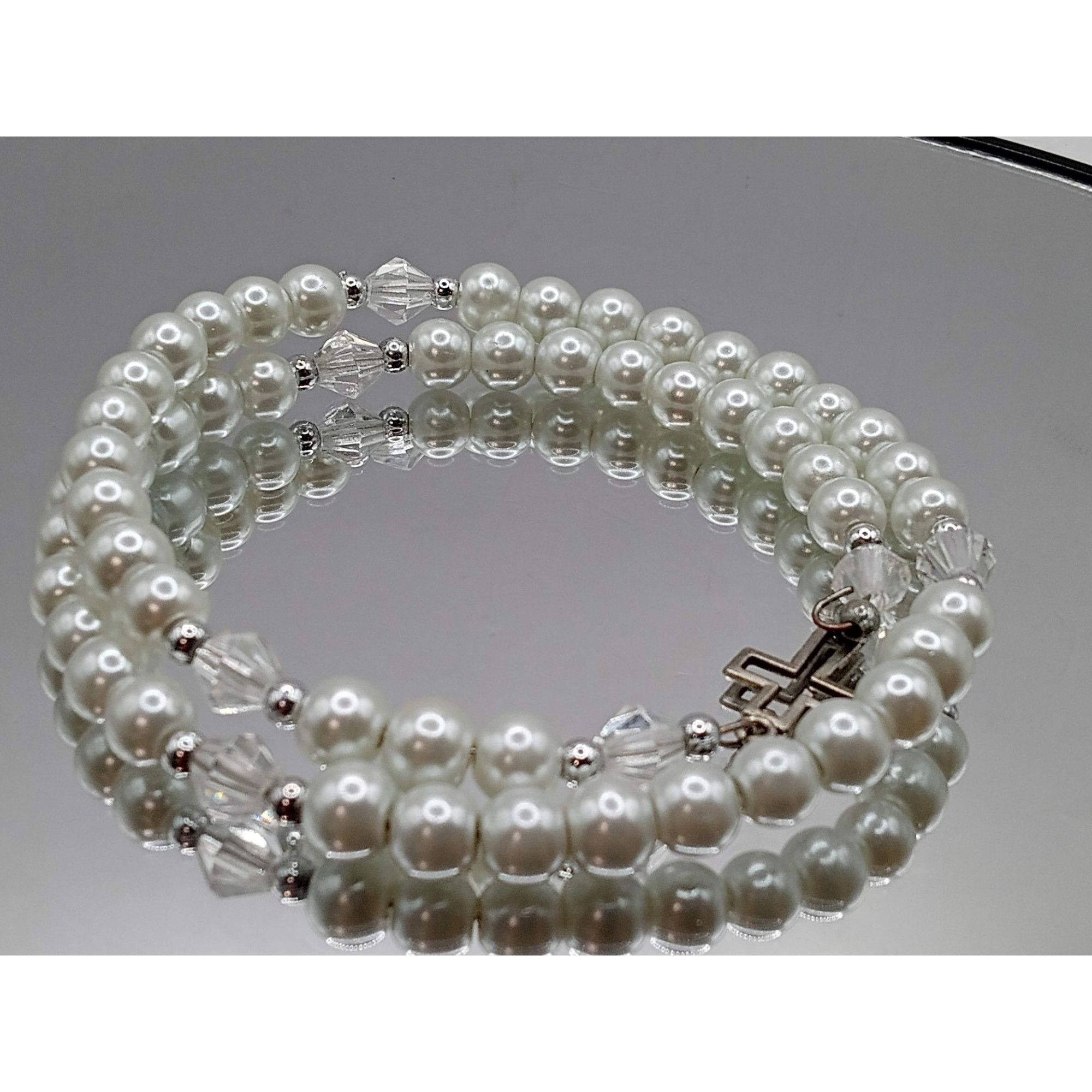 Vintage Vintage Faux Pearl Wire Wrap Memory Wire w Silver Tone Cross ...