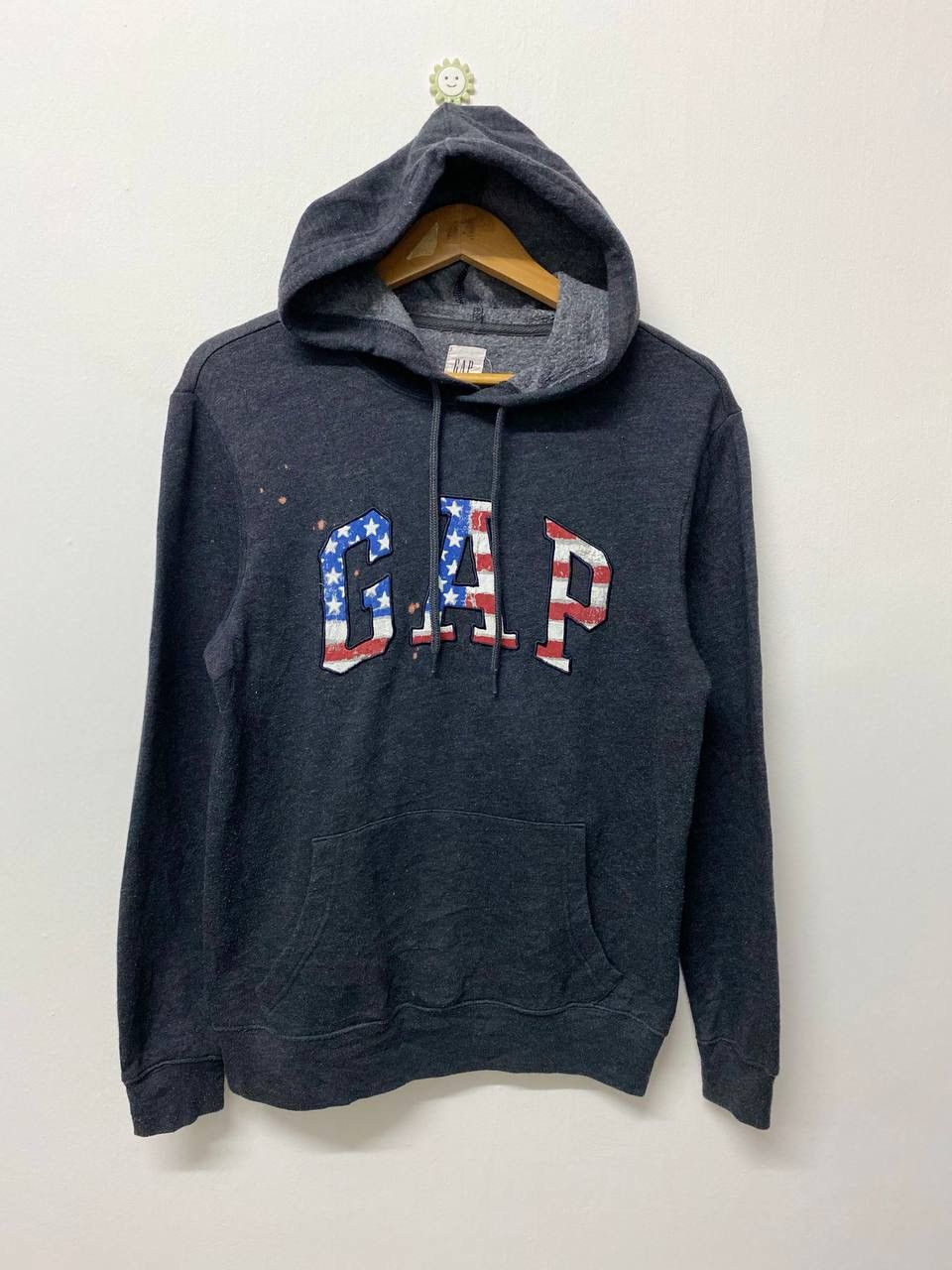 Gap × Streetwear GAP HOODIE EMBROIDED AMERICAN FLAG LOGO | Grailed