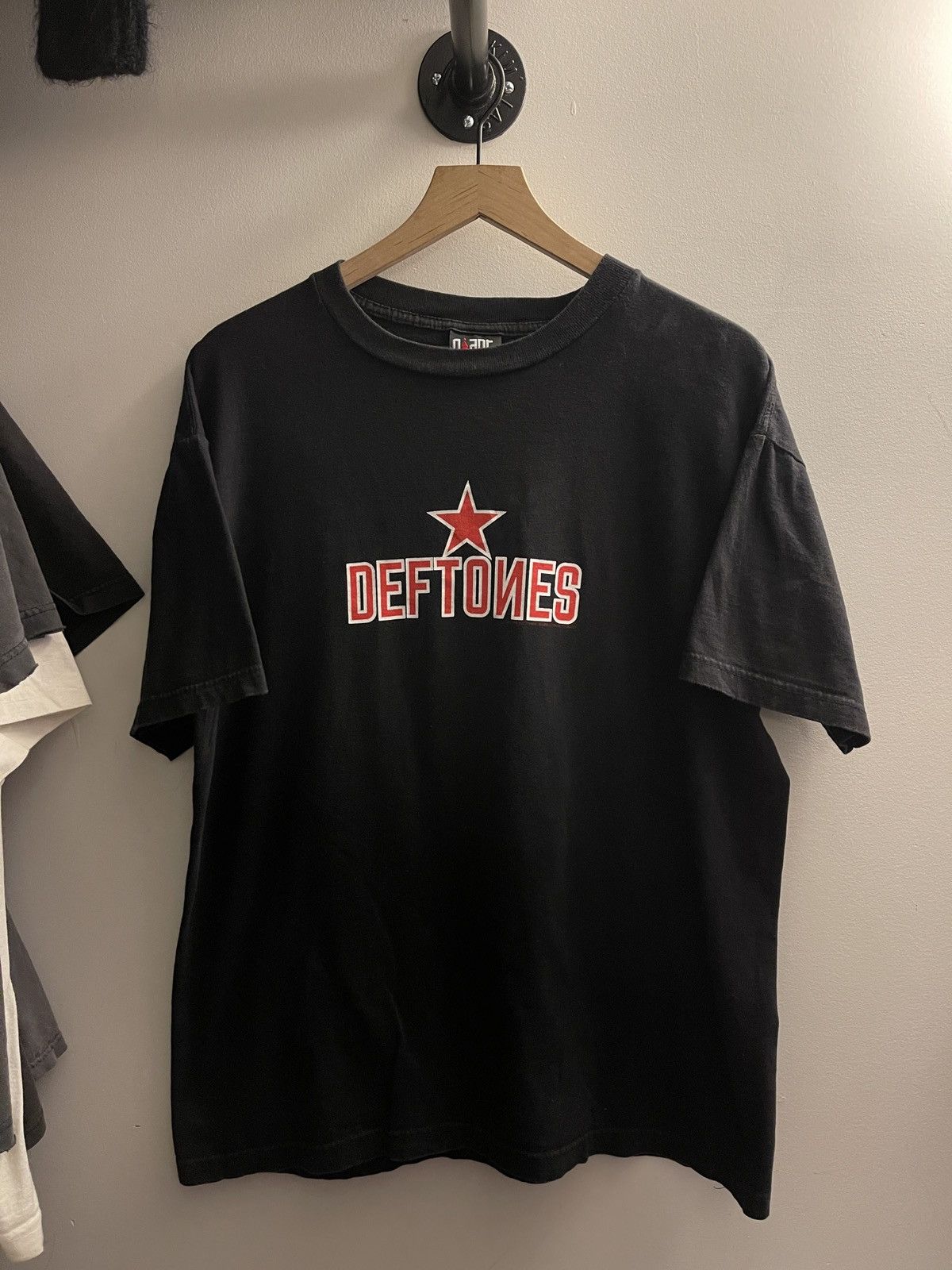 Vintage VINTAGE 1998 DEFTONES SOVIET STAR AROUND THE FUR TEE SHIRT L ...