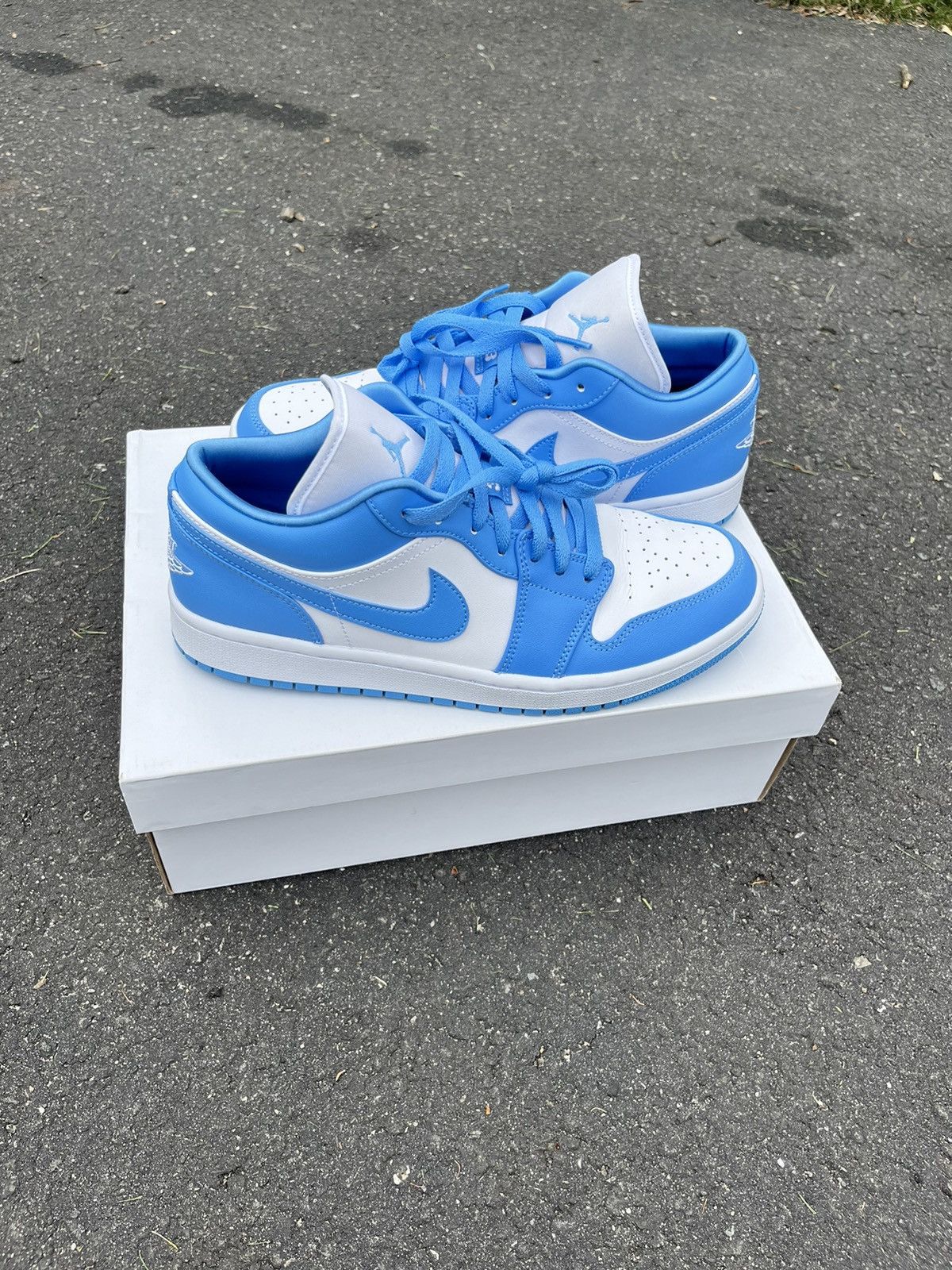 Jordan Brand × Nike Air Jordan 1 Low ‘UNC’ Men’s 9.5 WMNS 11 OG Box ...