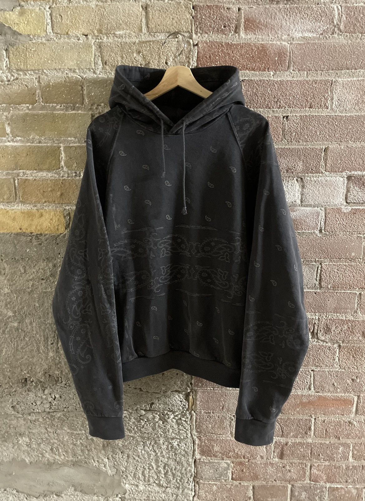 Raf Simons AW04 Raf Simons “Waves” Paisley Hoodie Charcoal/Grey | Grailed