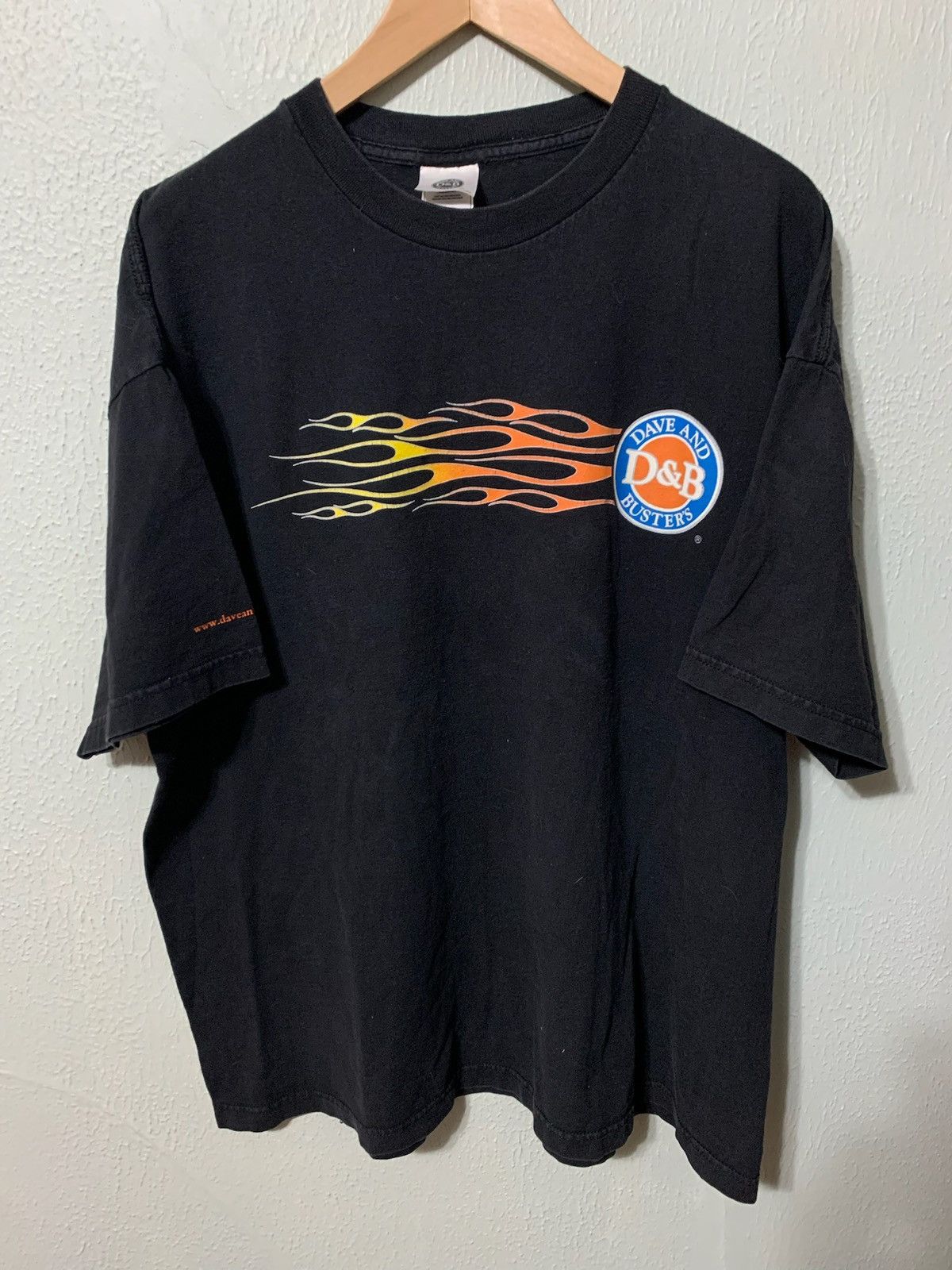 Tee × Tee Shirt × Vintage Vintage Dave and Busters Flames Logo T-Shirt ...