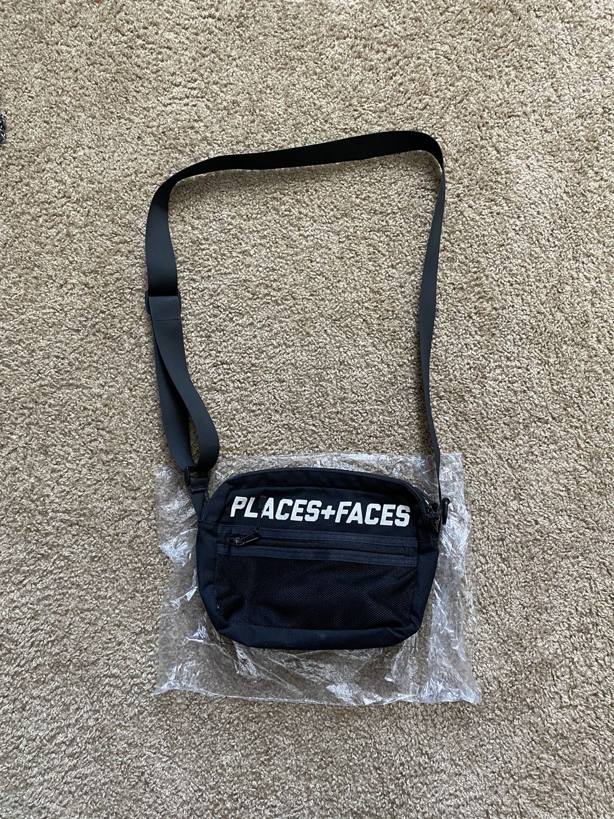 Places + Faces PLACES PLUS FACES SIDE BAG | Grailed