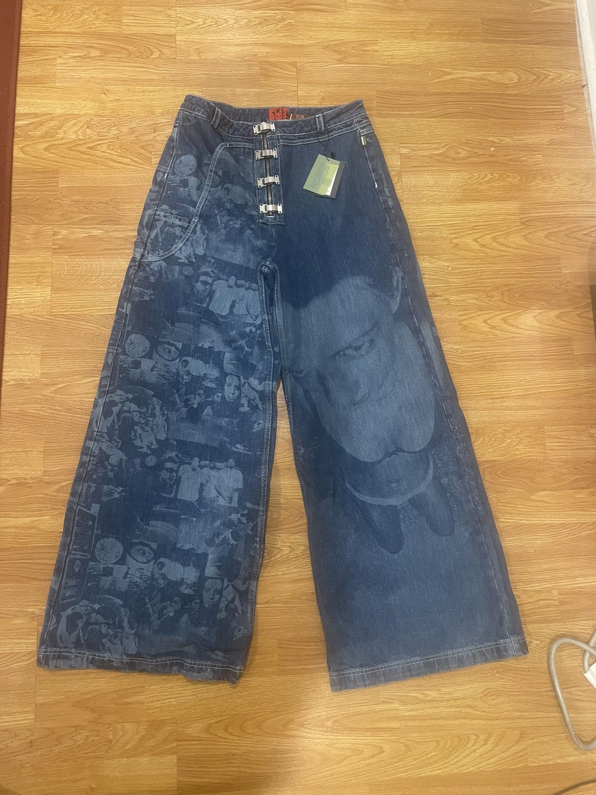 Heaven by Marc Jacobs Heaven Marc Jacob’s Deftones Around the Fur Denim ...