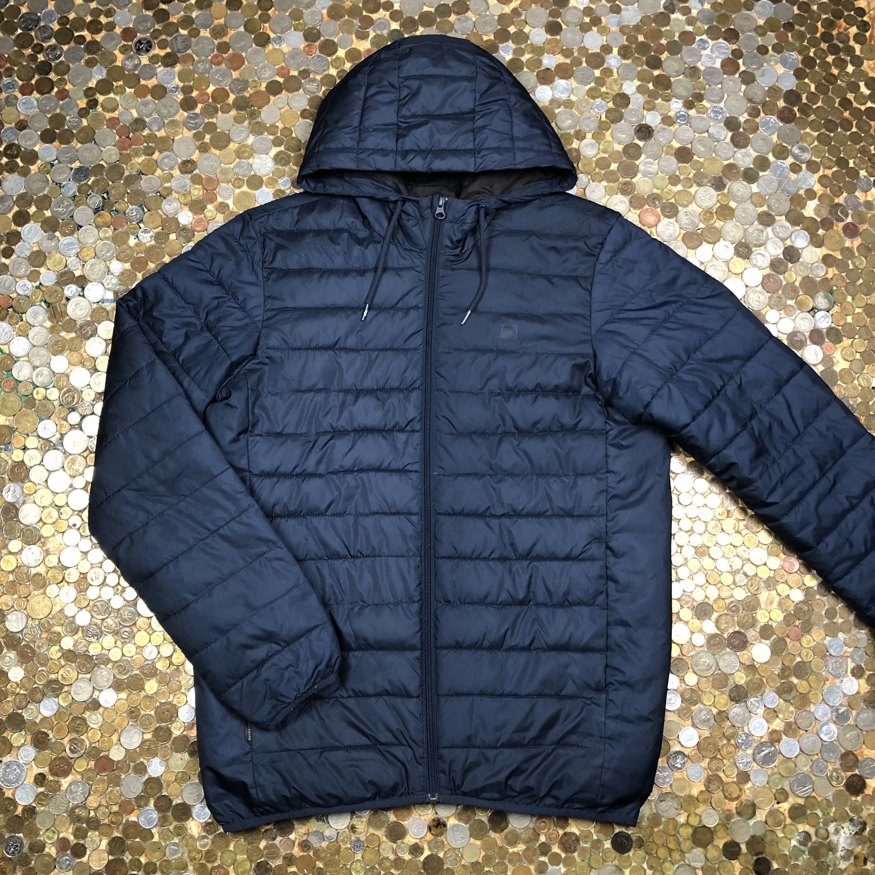 Quicksilver Quicksilver puffer qualited hoodie winter jacket | Grailed