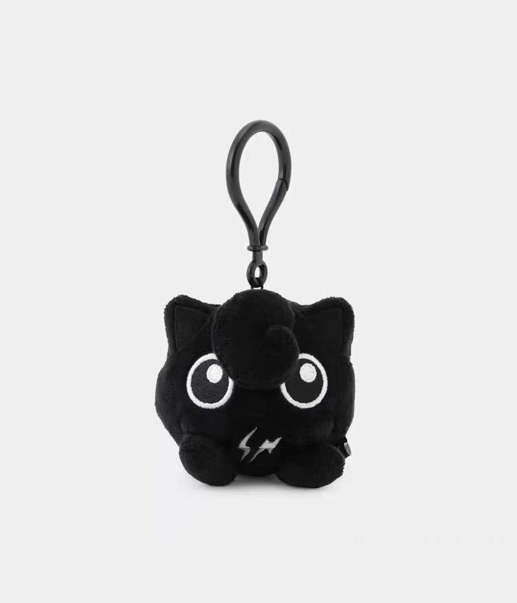 Fragment Design × Pokemon Jigglypuff plush doll keychain shanghai ...
