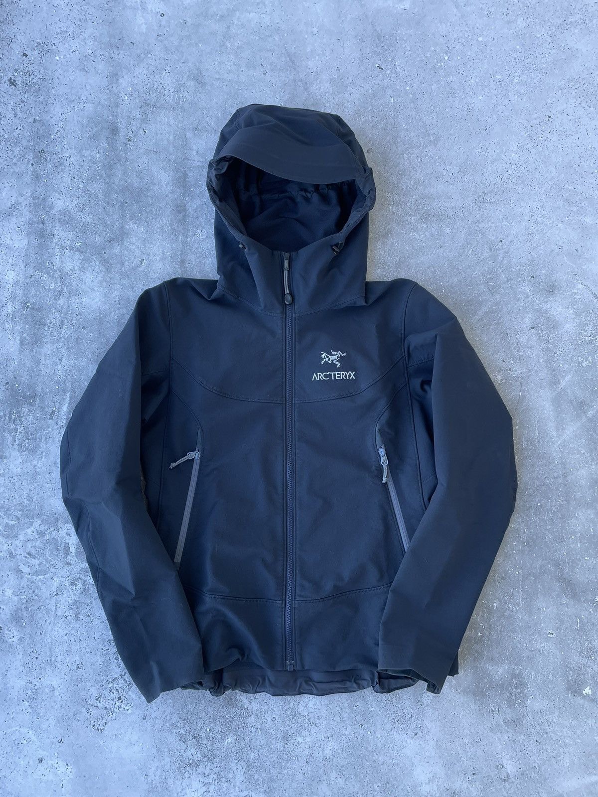 Arc'Teryx Arcteryx vintage soft shell jacket women | Grailed