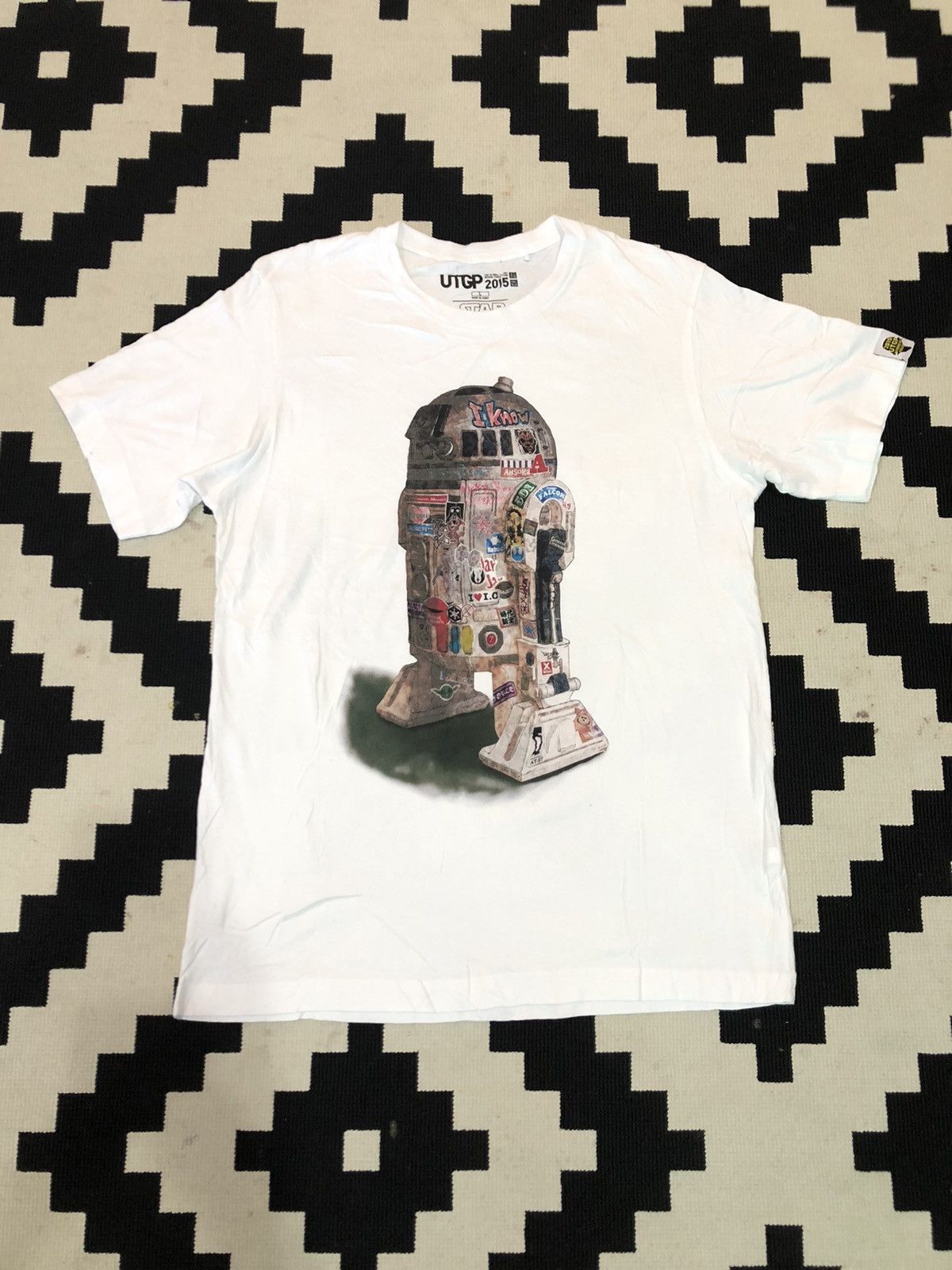 Movie × Star Wars × Uniqlo 2015 UTGP Star War Movie Winner Price Shirt ...