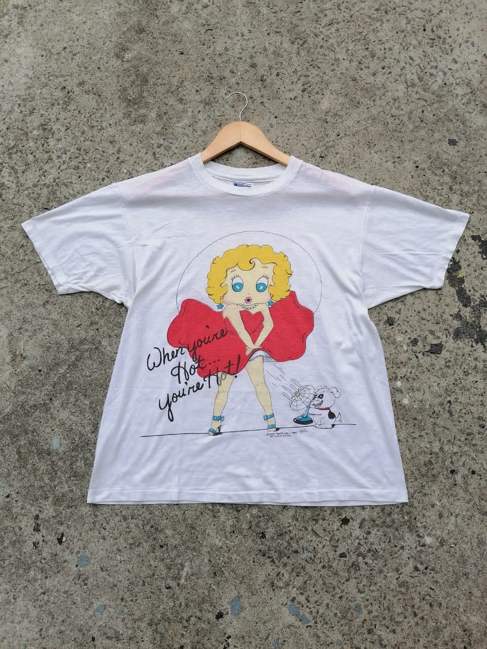Cartoon Network × Hanes × Vintage Vintage 80s Rare Graphic Betty Boop ...