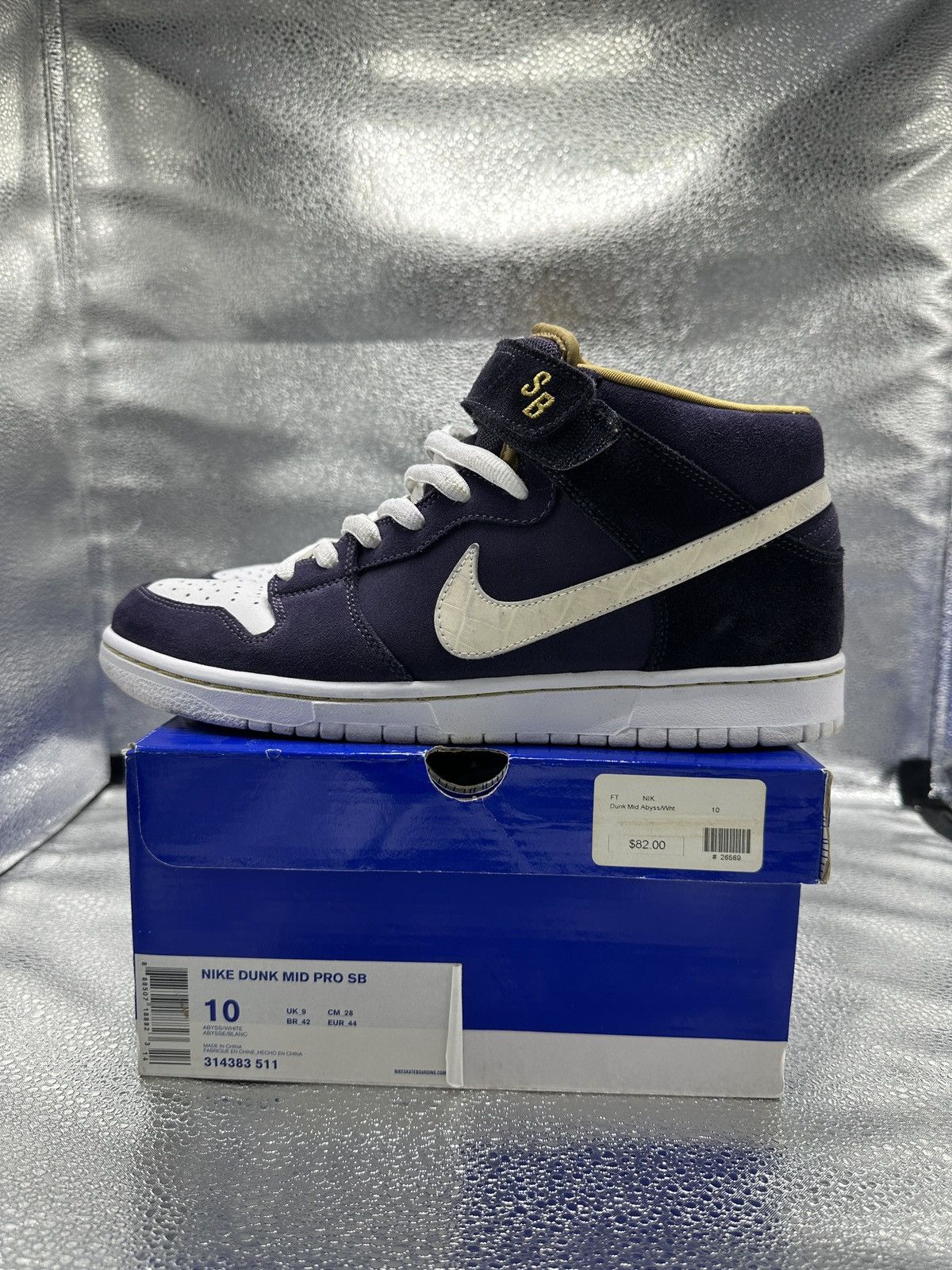 Nike Nike SB Dunk Mid Abyss | Grailed