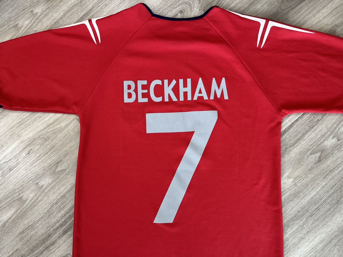 Vintage Vintage Y2K England David Beckham 7 Jersey | Grailed