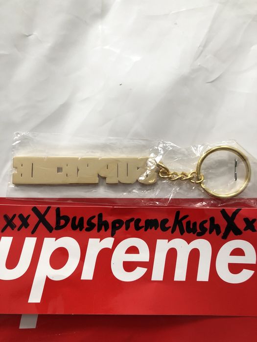 Supreme Supreme Block Logo Keychain | Grailed