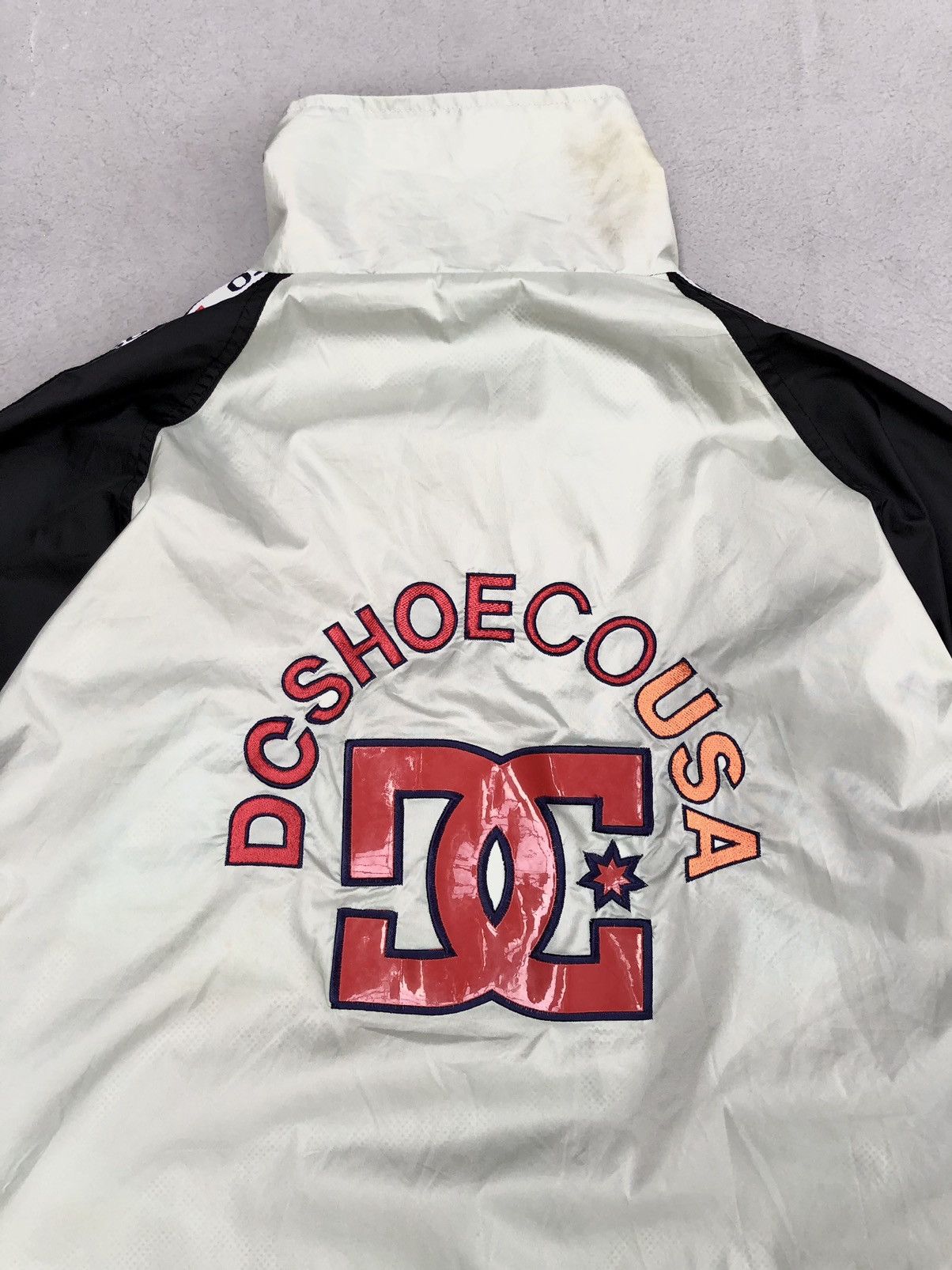 DC × Streetwear × Vintage Vintage 90's Spellout DC Shoes USA Full Zip ...
