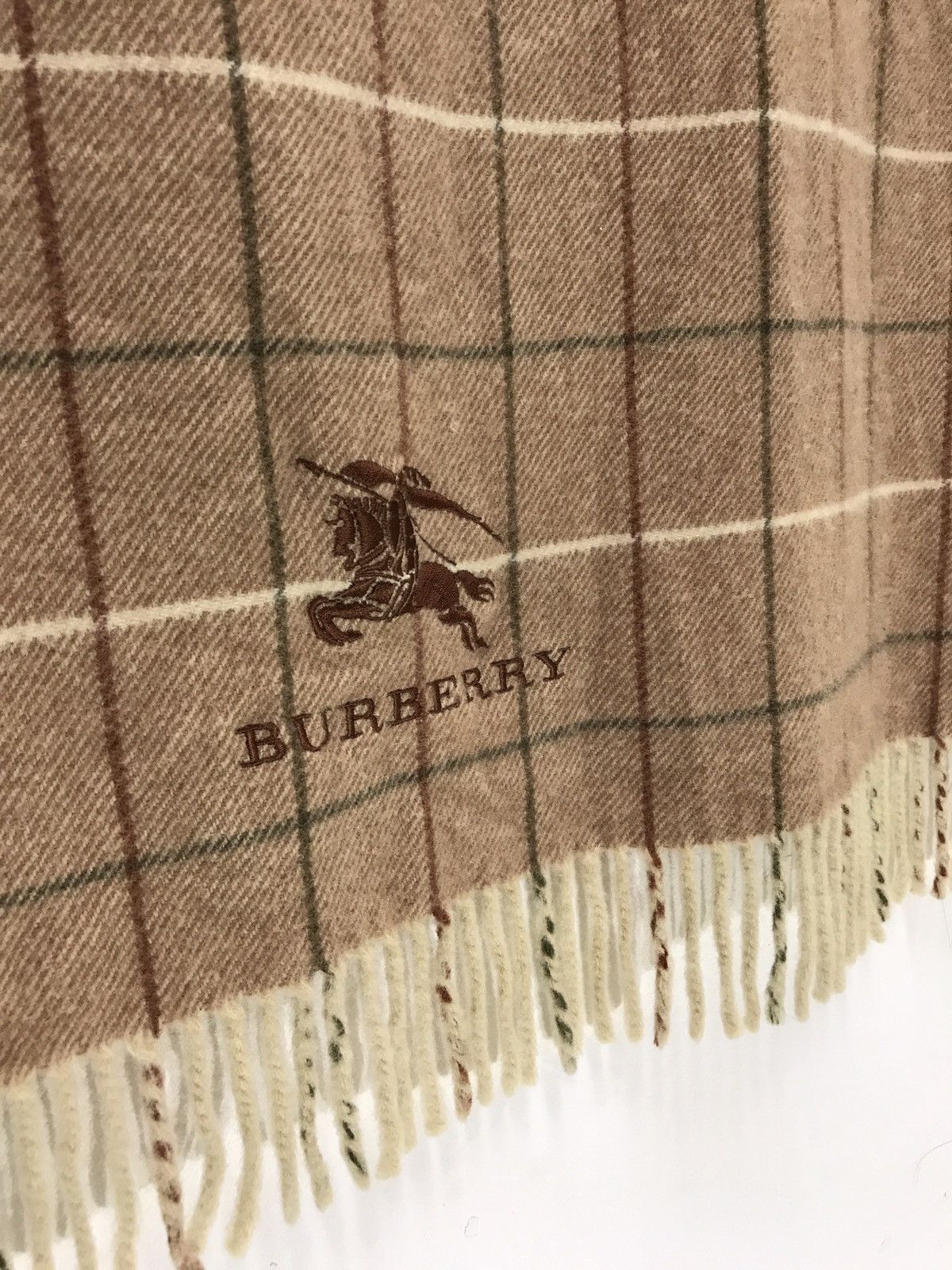 Burberry 🐎Burberry London Wool Scarf Embroidery Iconic Logo Tartan ...