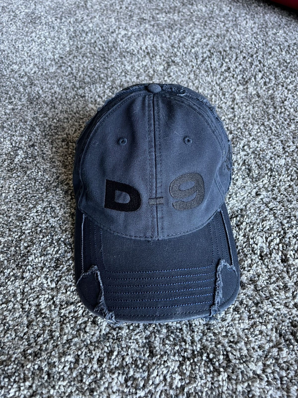 Drain Gang × Sad Boys Bladee Reconstructed D9 Hat NYC Exclusive Black ...