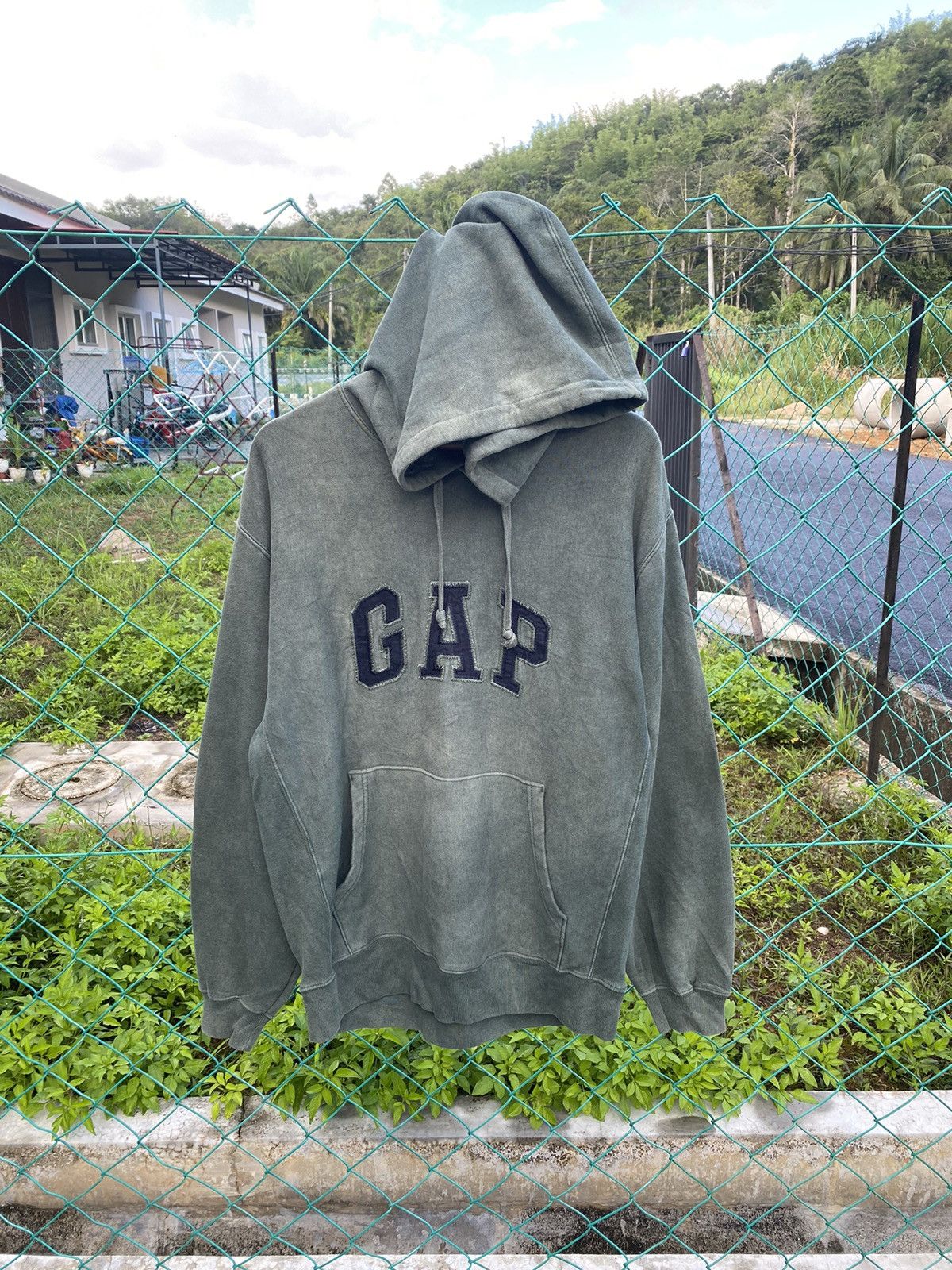 Gap ⚡️Steals⚡️GAP Spellout Sun Faded Hoodies | Grailed