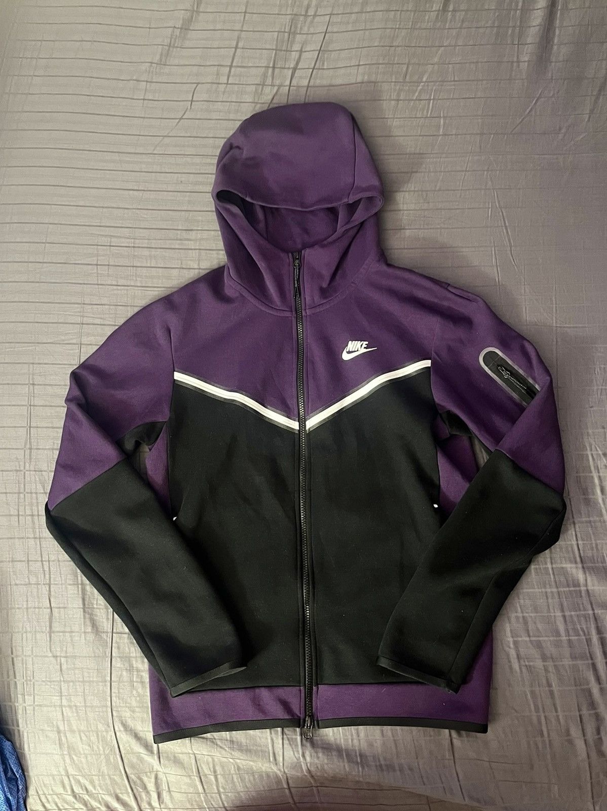 Nike Nike Tech Fleece Purple and Black | Grailed