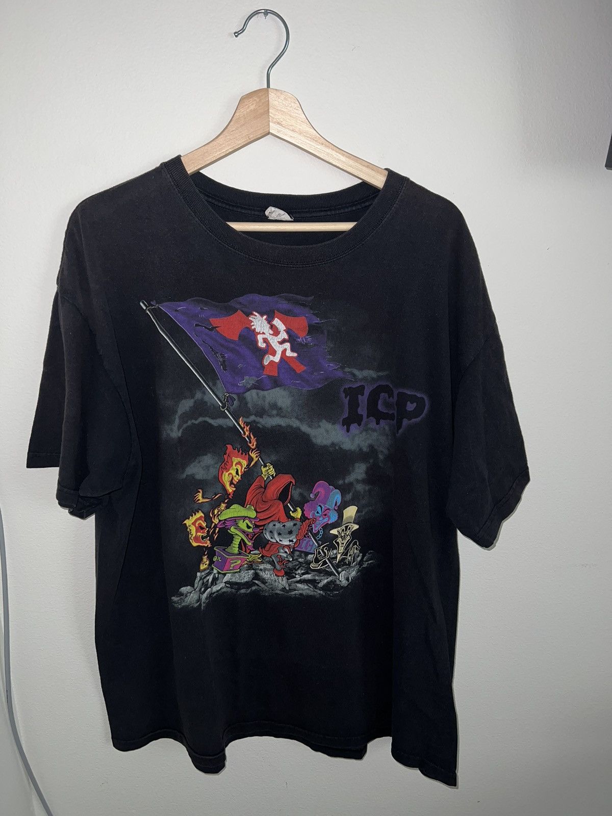 Band Tees × Vintage Vintage Icp flag tee | Grailed