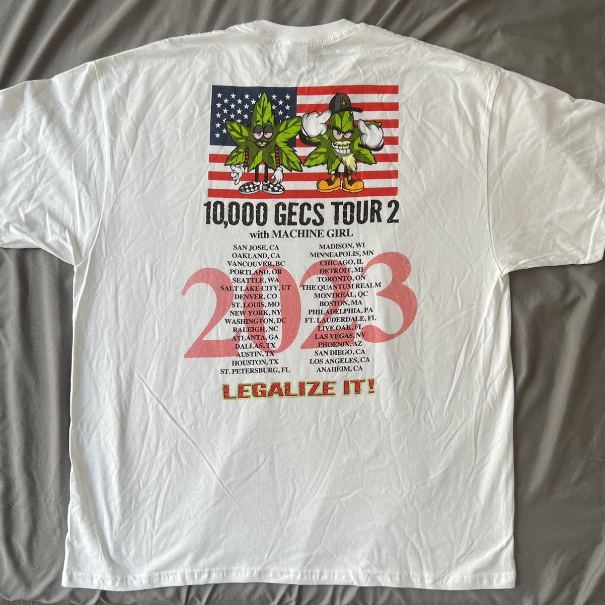 Band Tees × Gildan 100 Gecs “10,000 Gecs Tour 2: Legalize It” Yoda ...