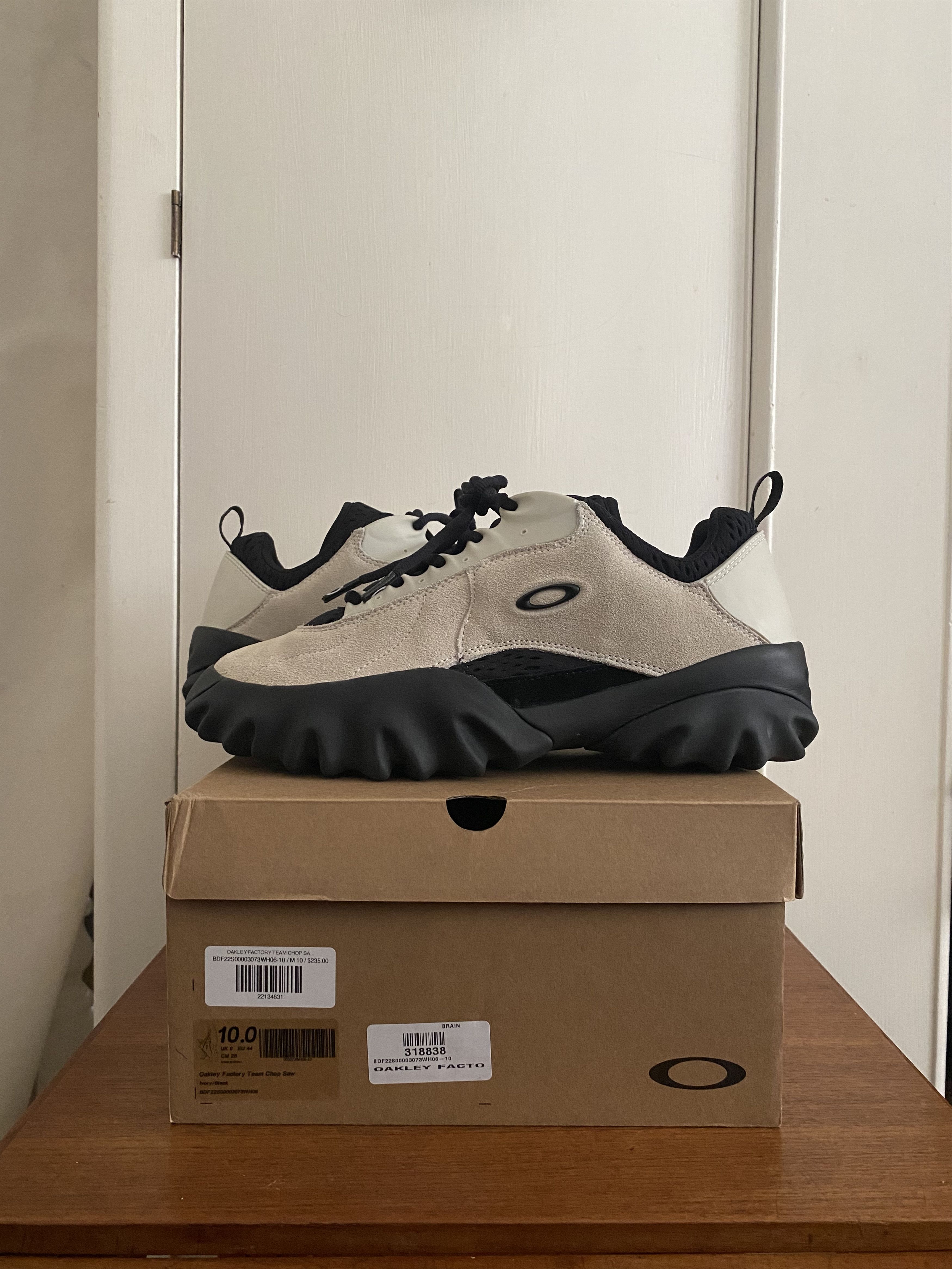 Brain Dead × Oakley Oakley x Brain Dead Factory Team Chop Saw Ivory Black | Grailed