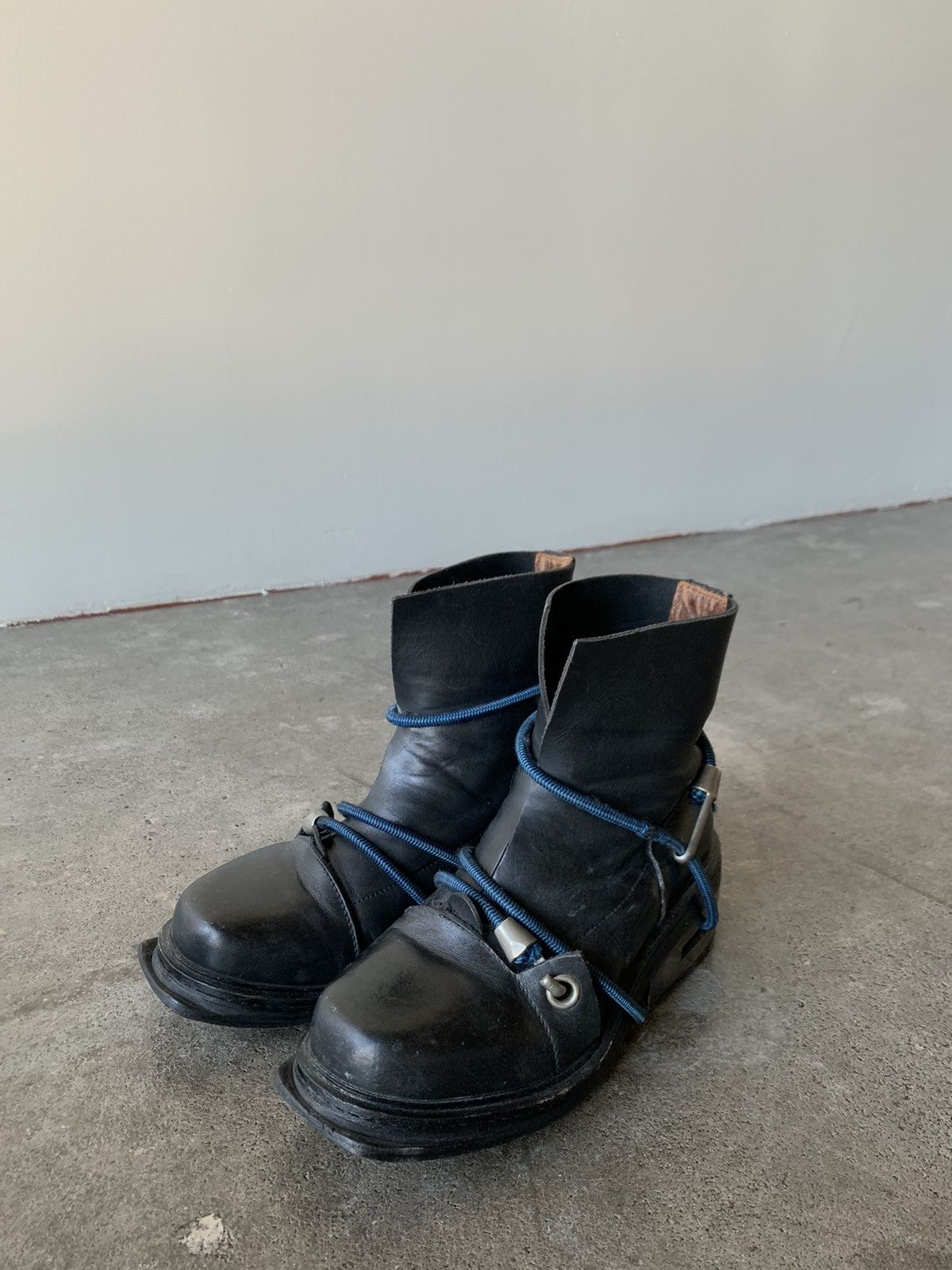 Dirk Bikkembergs Bungee Cord Mountaineering Boots | Grailed