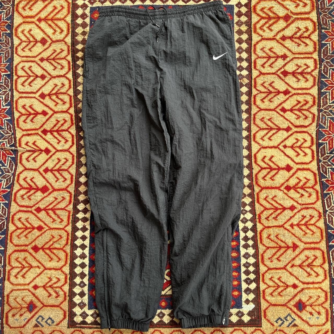 Nike Vintage 90’s Nike Track Pants in Black | Grailed