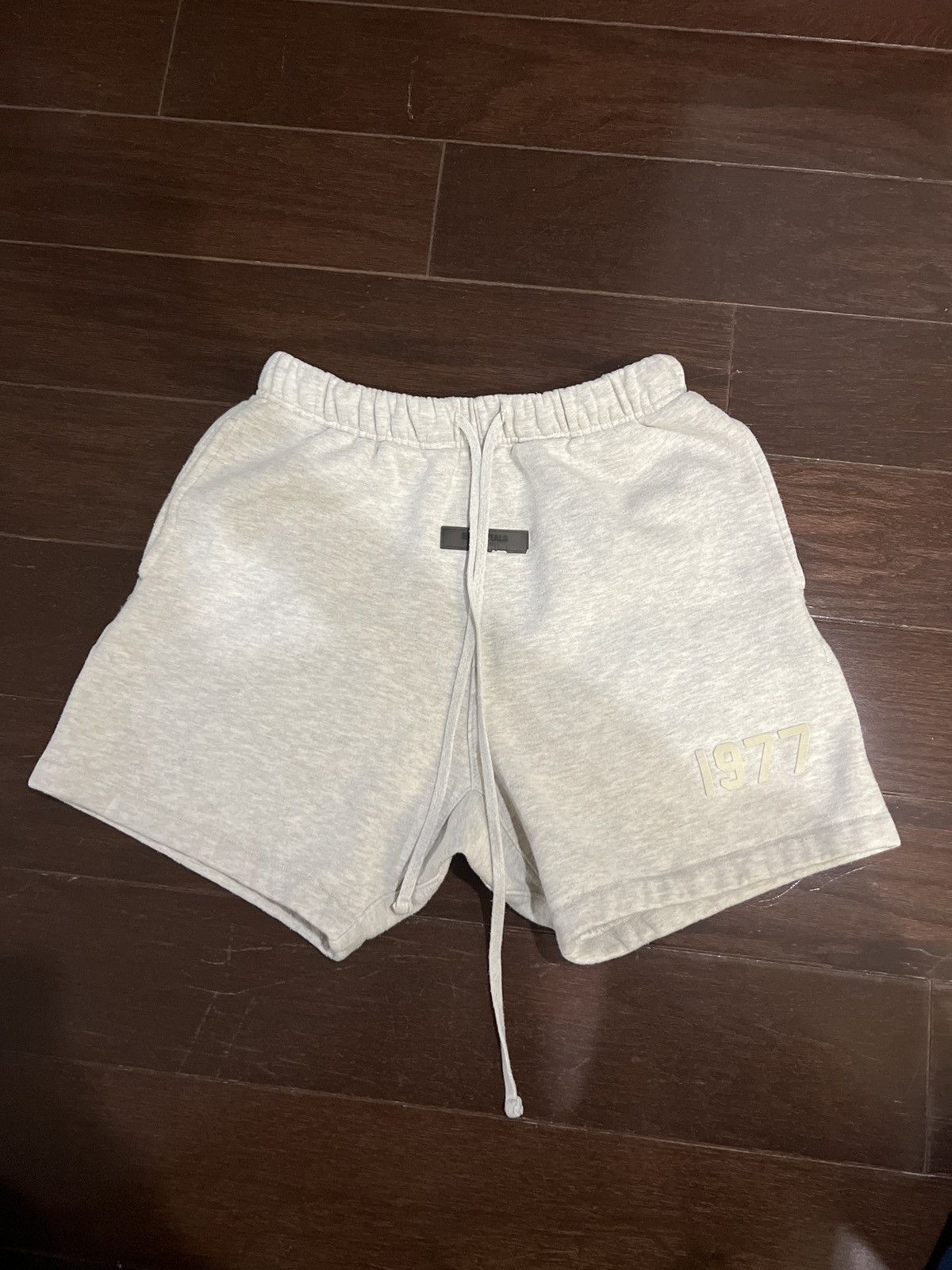 Essentials 1977 essentials shirts | Grailed